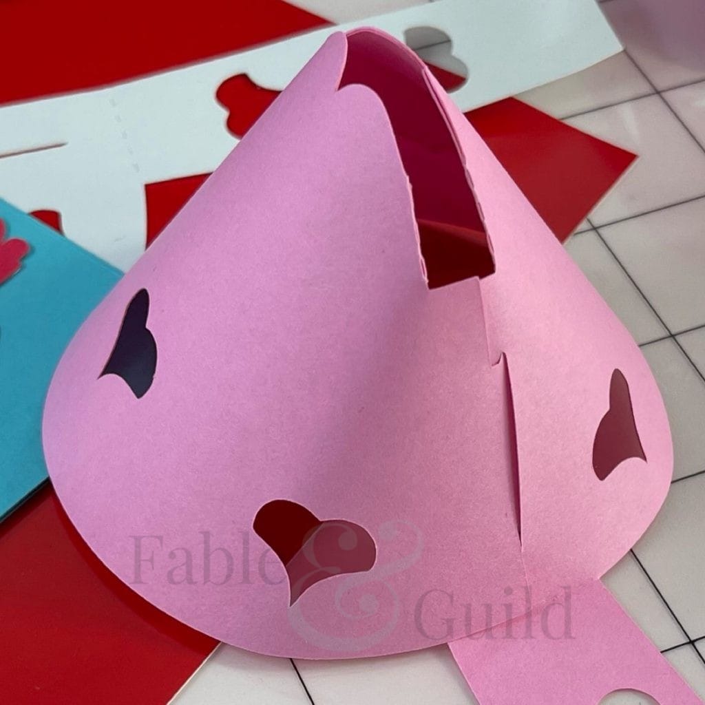 How to make your vinyl weeding bin cut file - Fable & Guild